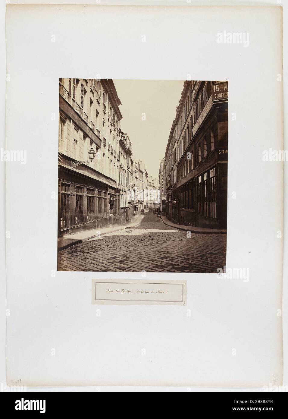 Rue de sentier -Fotos und -Bildmaterial in hoher Auflösung – Alamy