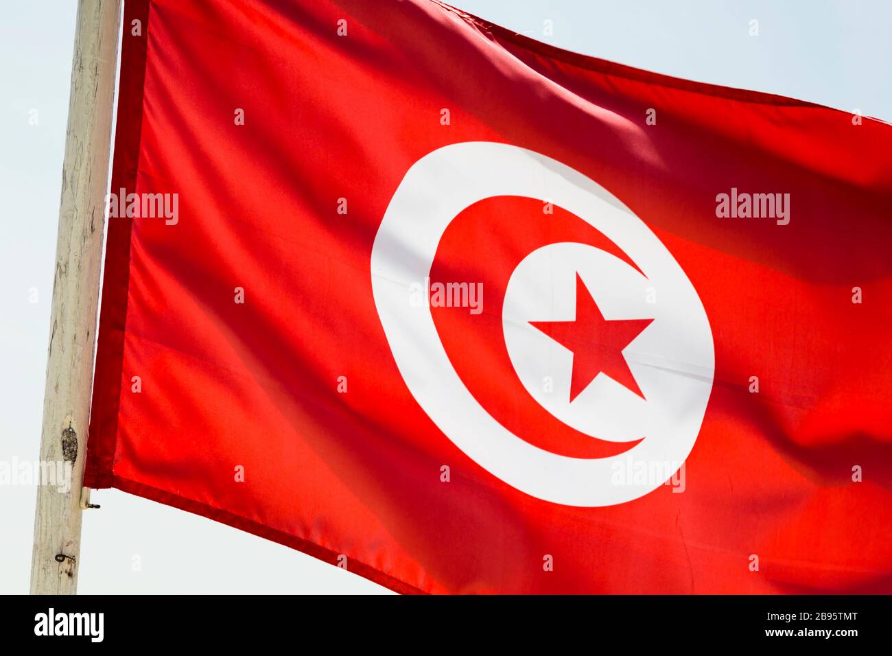 Tunisien flagge -Fotos und -Bildmaterial in hoher Auflösung – Alamy