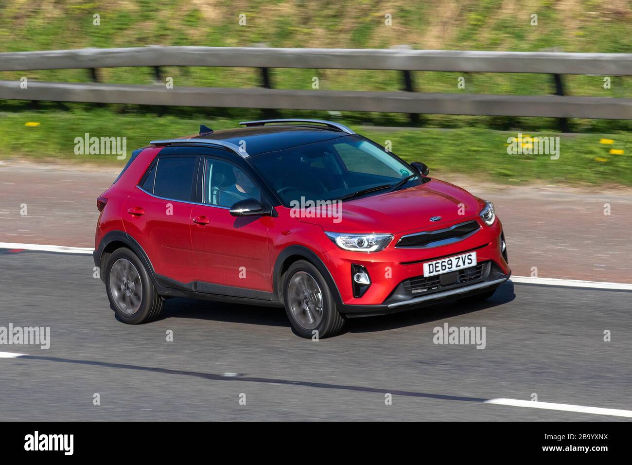 Kia Stonic 4 Isg Auto 1 0 Turbo 118bhp Stockfotos und -bilder Kaufen ...