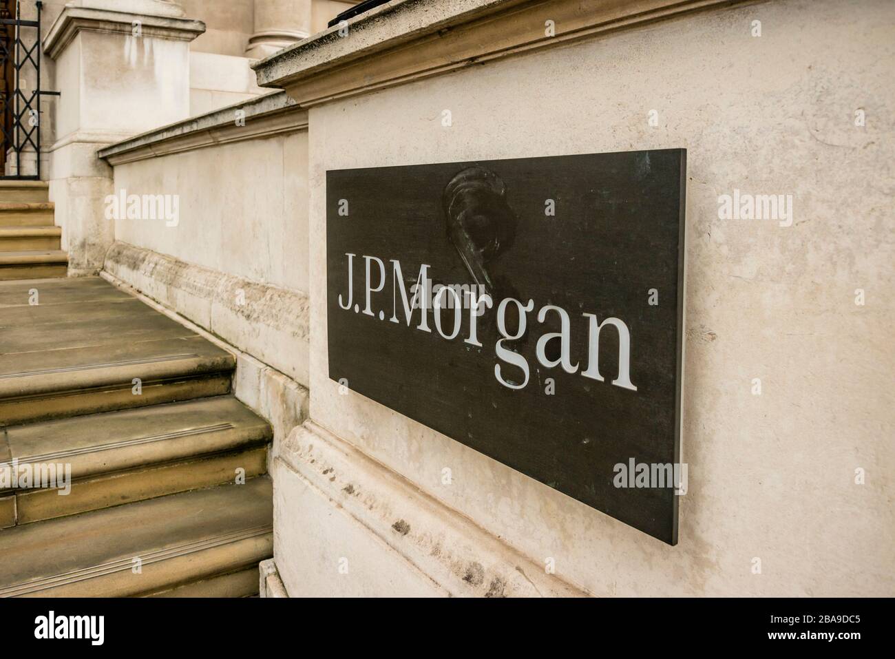 Jp morgan uk -Fotos und -Bildmaterial in hoher Auflösung – Alamy