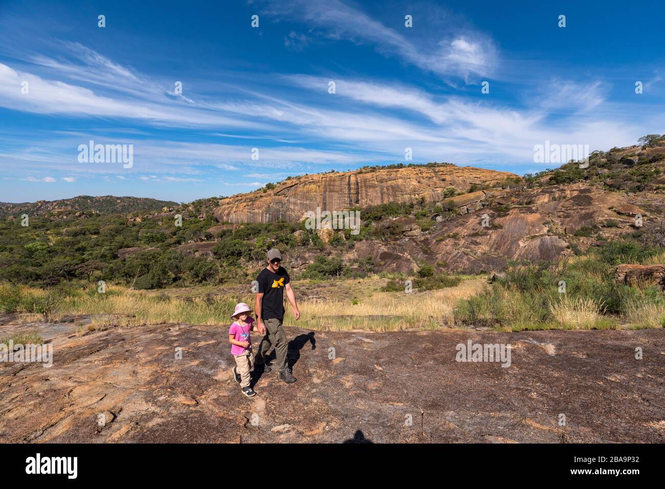 Wandern im matopos nationalpark -Fotos und -Bildmaterial in hoher ...