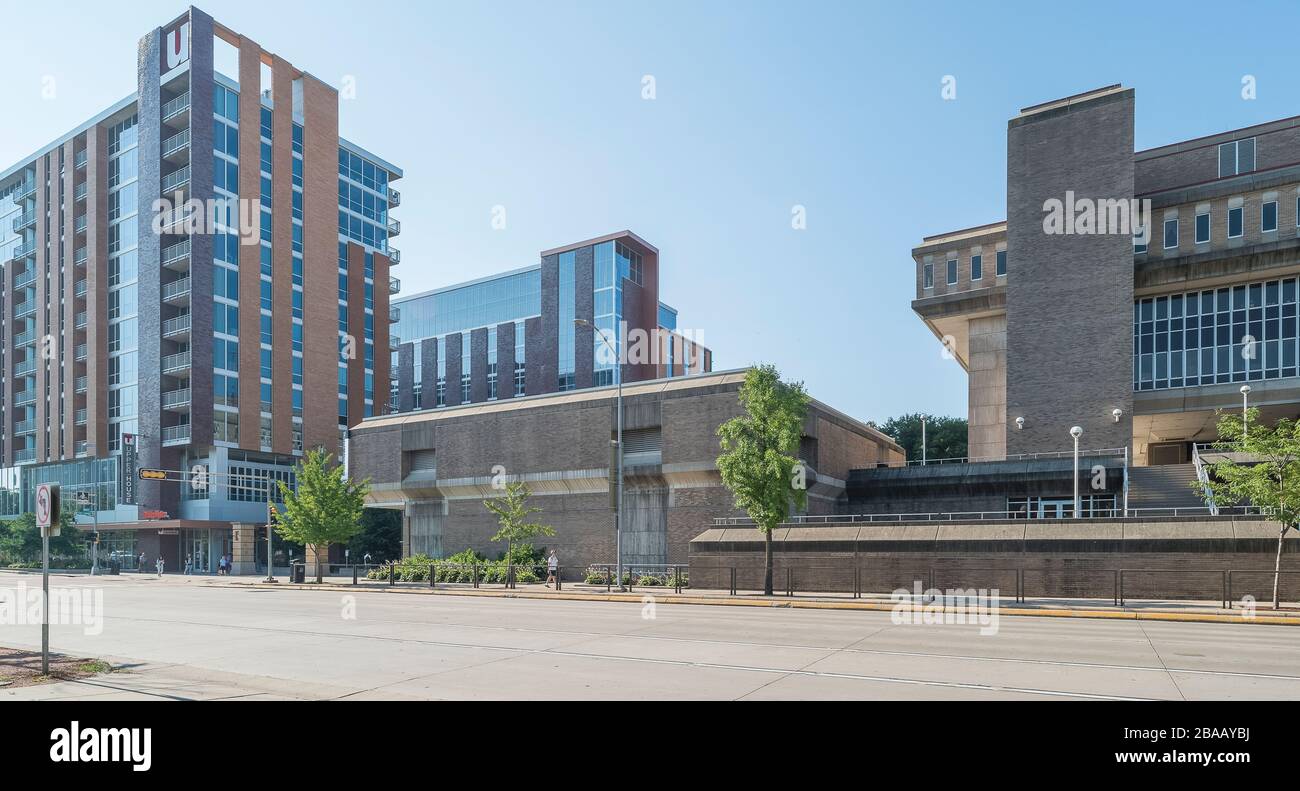 University mall -Fotos und -Bildmaterial in hoher Auflösung – Alamy