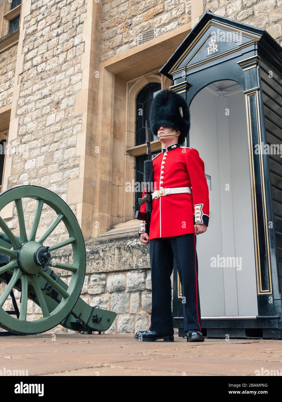 England britische garde uniform -Fotos und -Bildmaterial in hoher ...