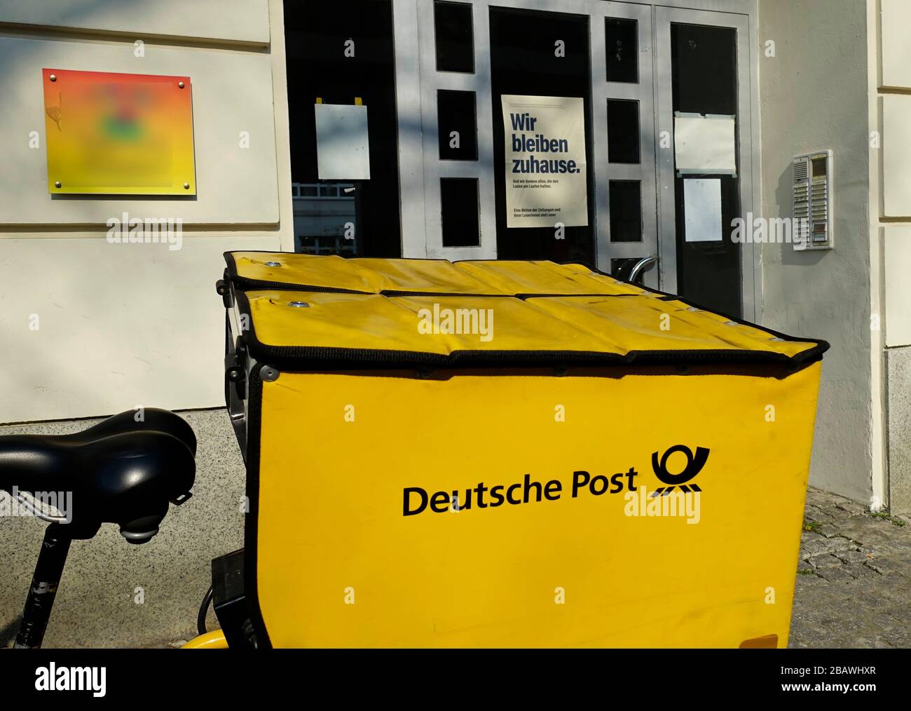 Deutsche post fahrrad e bike -Fotos und -Bildmaterial in hoher ...