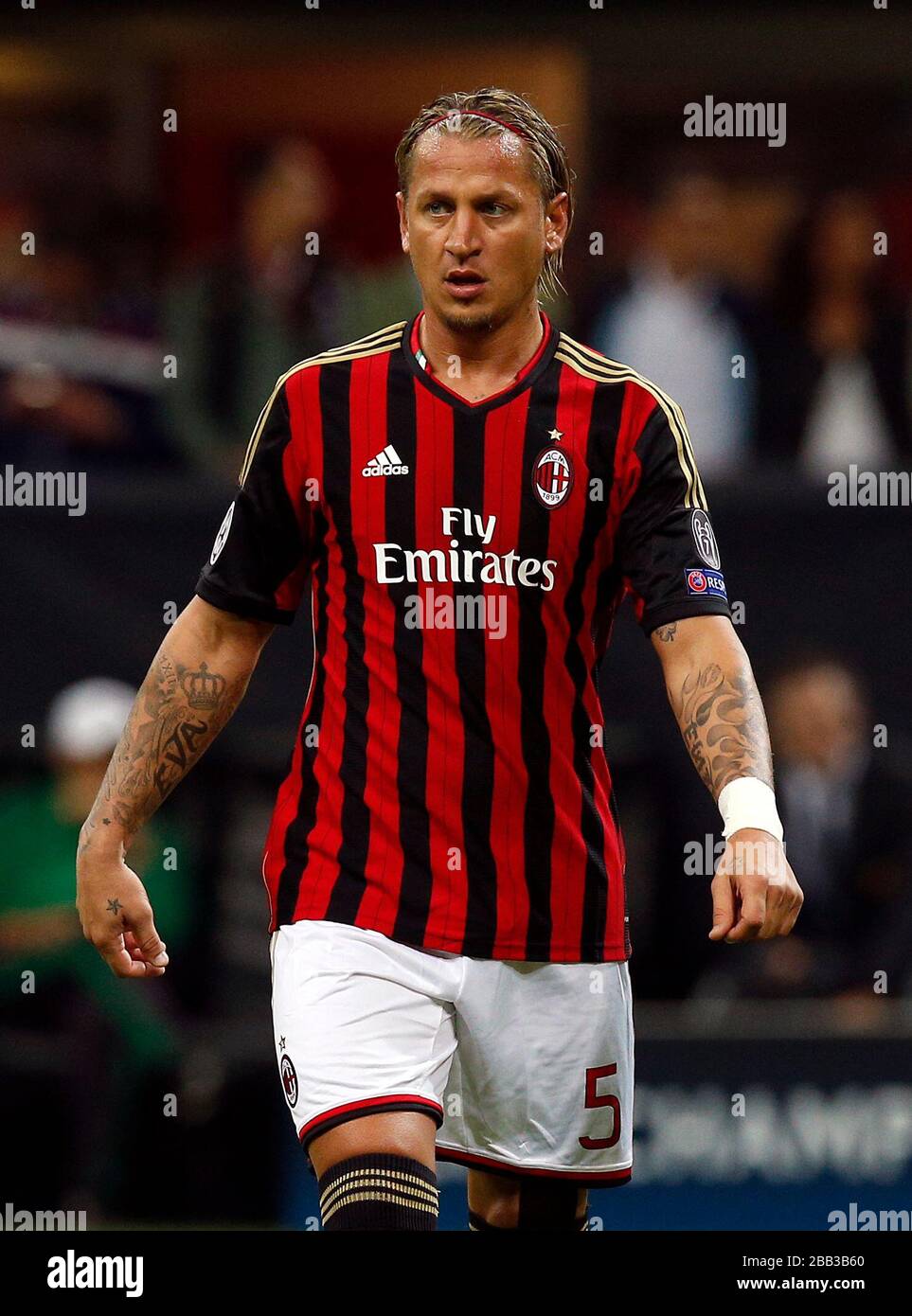 Ac mailand philipp mexes -Fotos und -Bildmaterial in hoher Auflösung ...