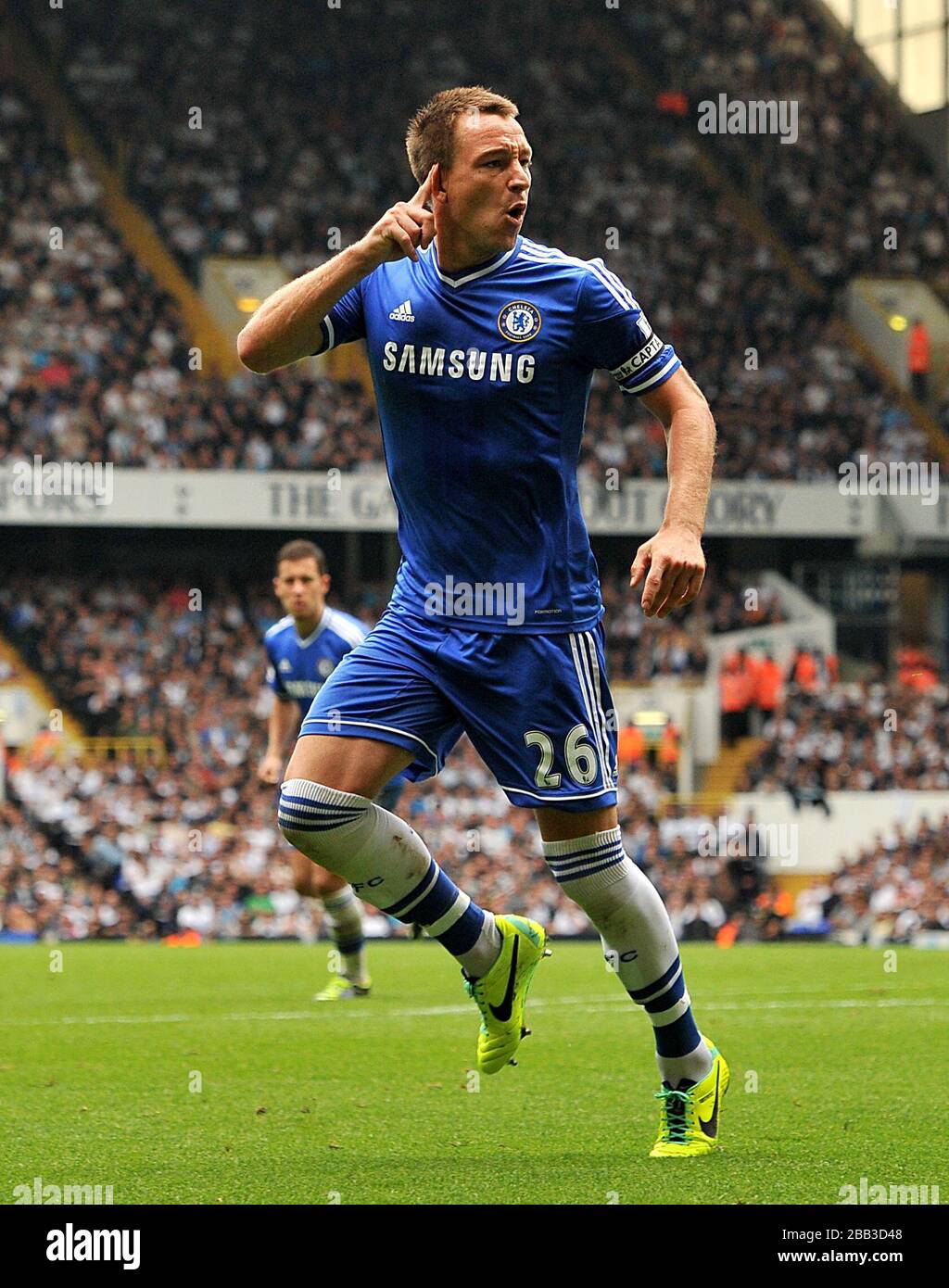 Chelseas John Terry feiert das erste Tor seiner Seite Stockfotografie Alamy