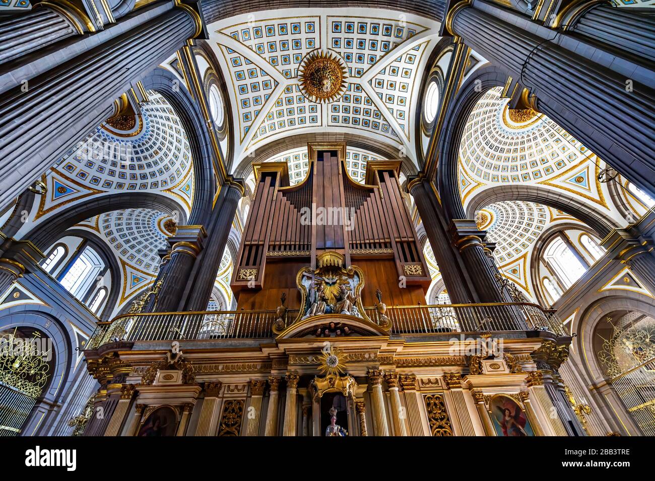 Organ Basilica Stockfotos und -bilder Kaufen - Alamy