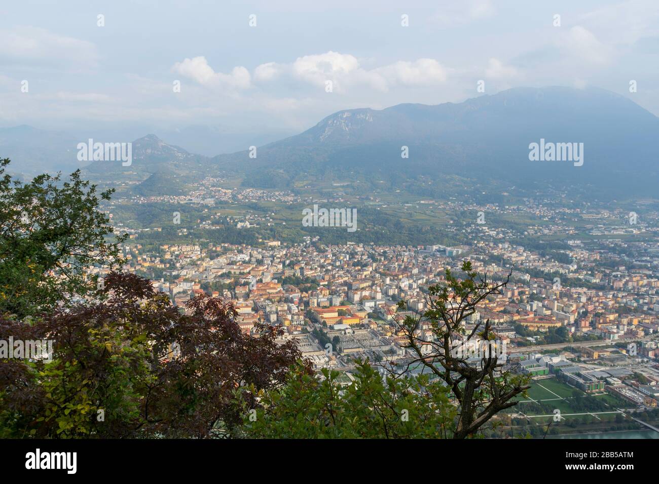 Trient hafen -Fotos und -Bildmaterial in hoher Auflösung – Alamy