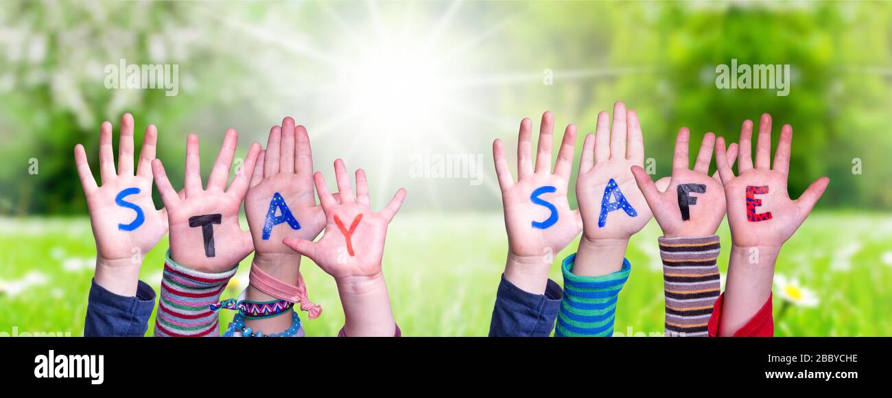 Sichere kinder -Fotos und -Bildmaterial in hoher Auflösung – Alamy