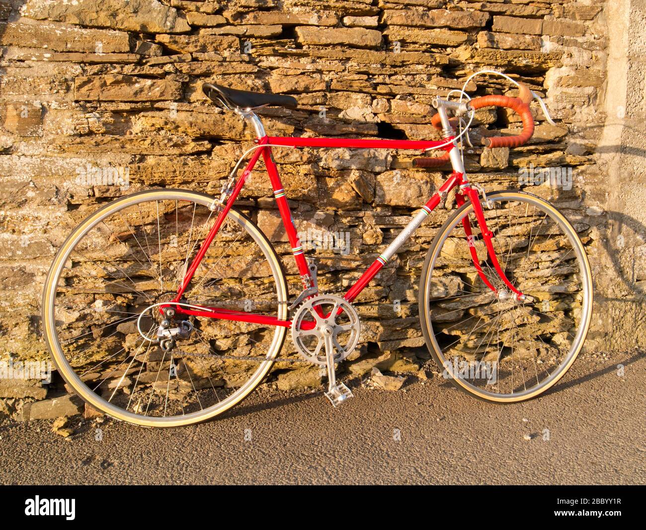 Alter vintage rennfahrer -Fotos und -Bildmaterial in hoher Auflösung ...