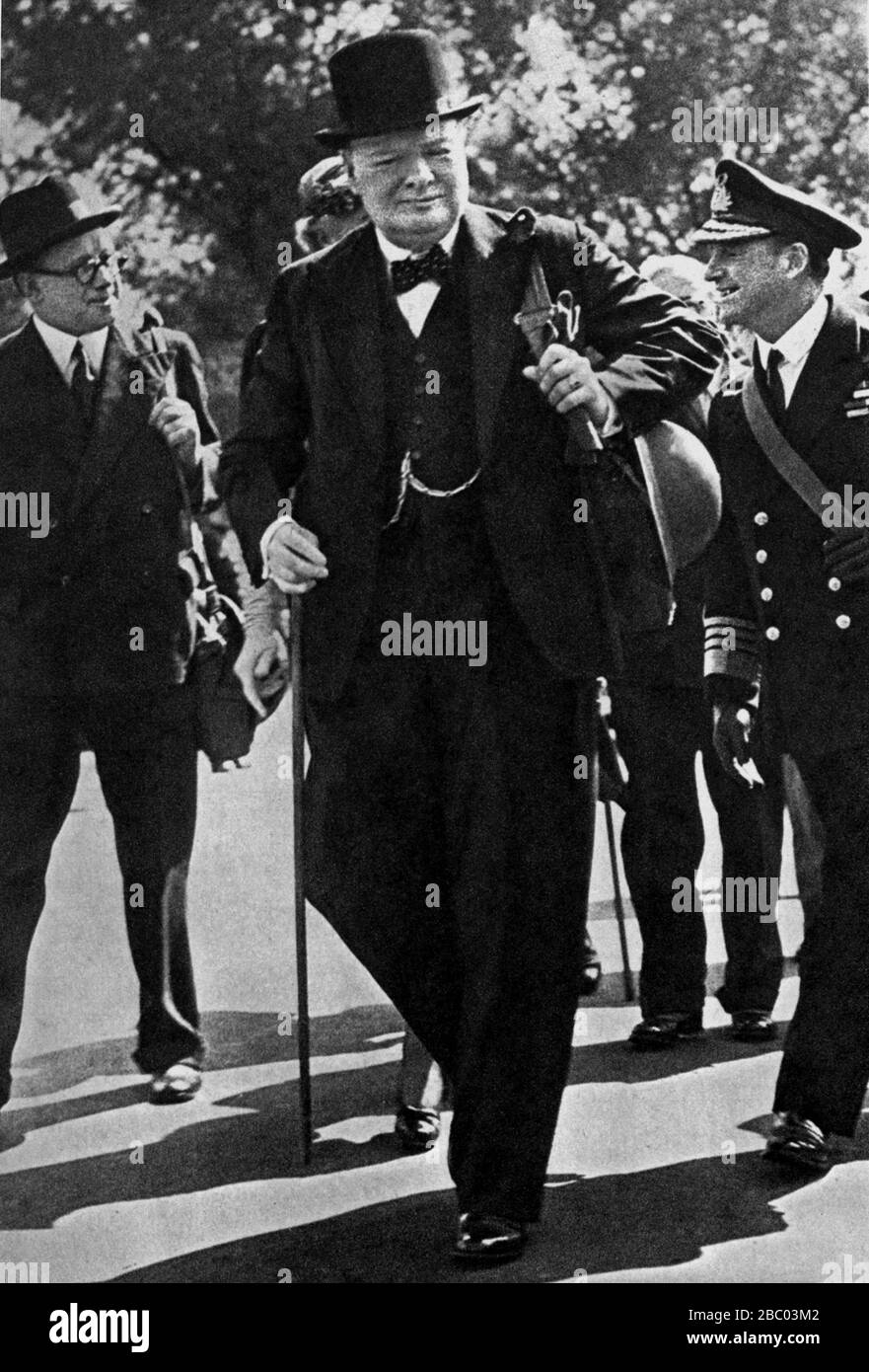 Admiral sir edward evans -Fotos und -Bildmaterial in hoher Auflösung ...