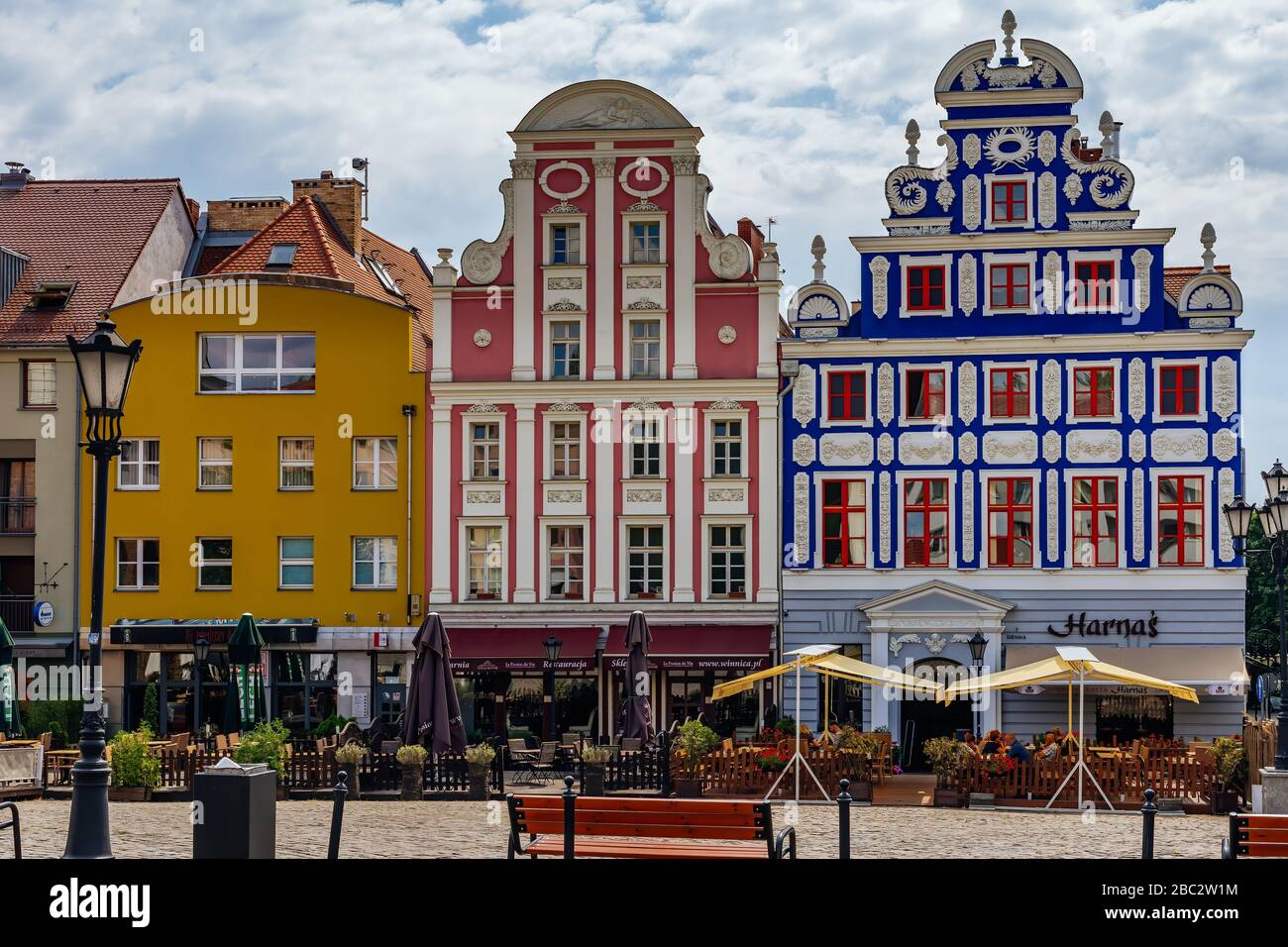 Szczecin, Polen, Juni 2018 schön renovierte alte Wohnbauten mit ...