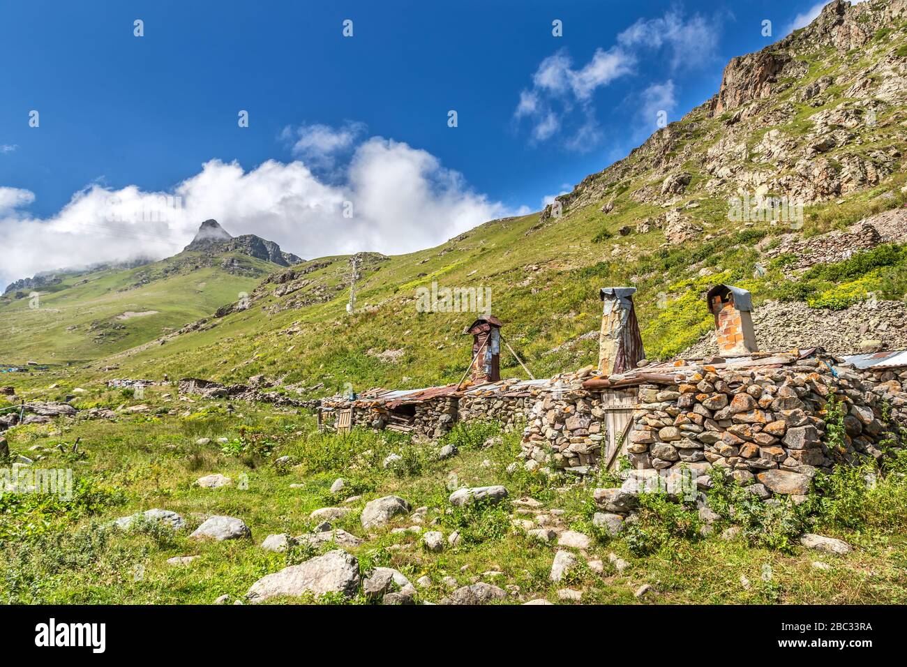 Anzer Plateau im Kreis İkizdere in Rize, wo weltberühmter Anzer Honig ...