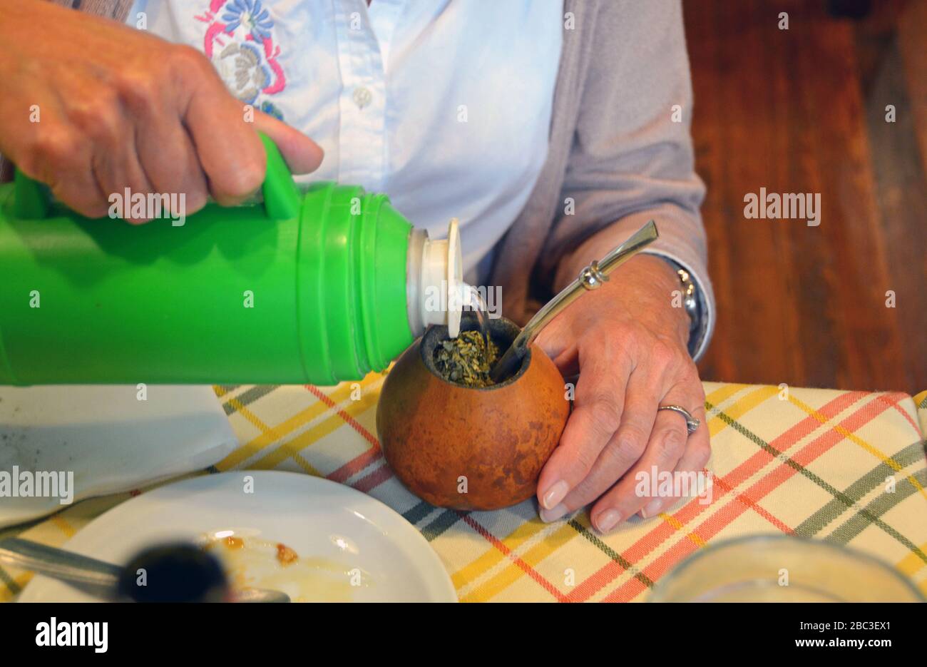 Mate Tee Stockfotos und -bilder Kaufen - Alamy