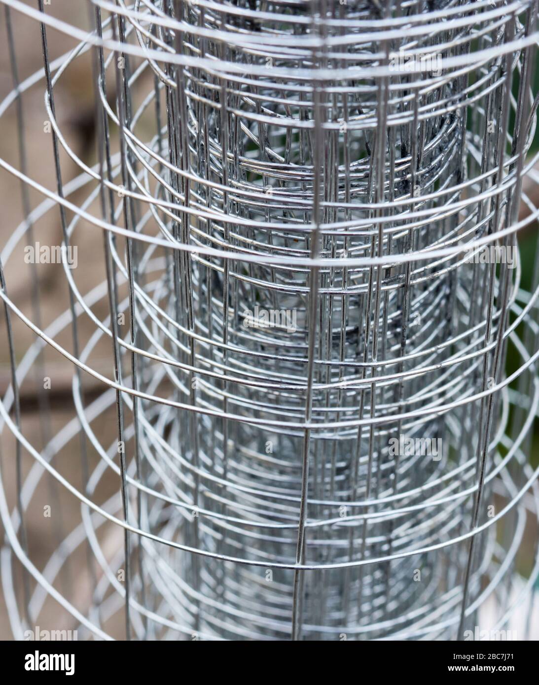 Zaun aus draht -Fotos und -Bildmaterial in hoher Auflösung – Alamy