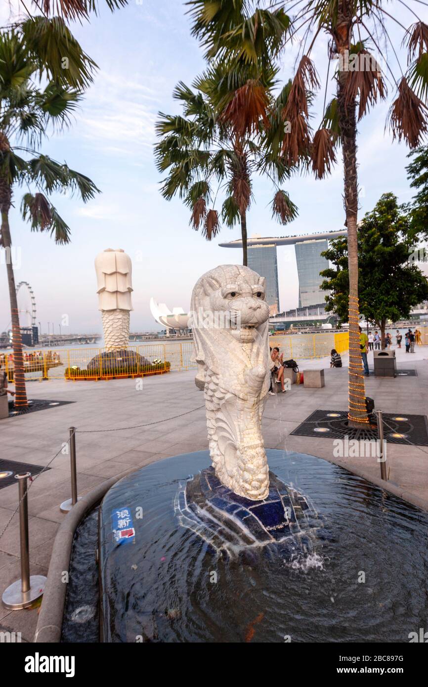 Mini merlion -Fotos und -Bildmaterial in hoher Auflösung – Alamy