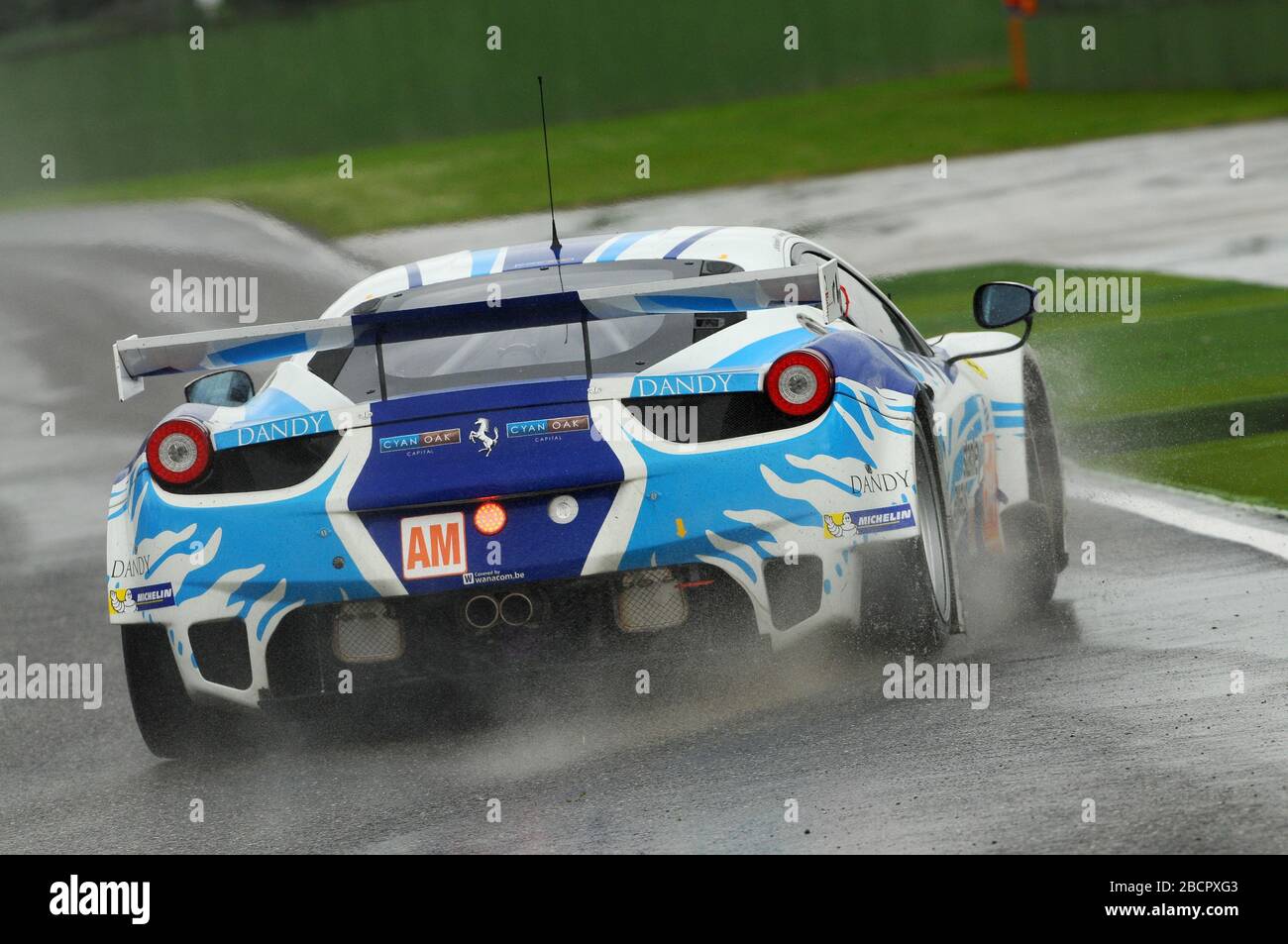 Imola, Italien 17. Mai 2013: Ferrari F458 Italia GT3 des Teams SMP ...