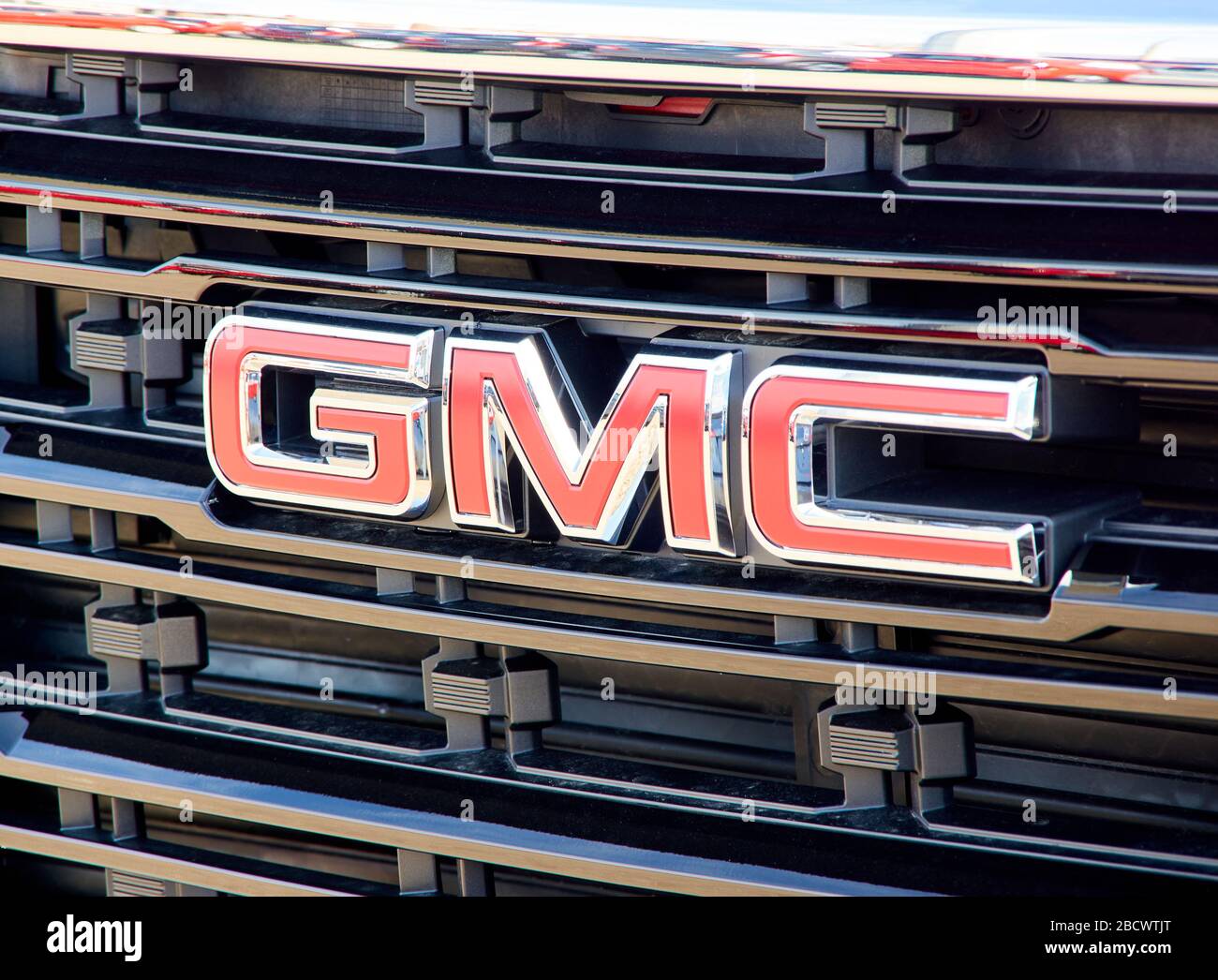 Montreal, Kanada - 4. April 2020: GMC-Logo auf einer Nahaufnahme des ...