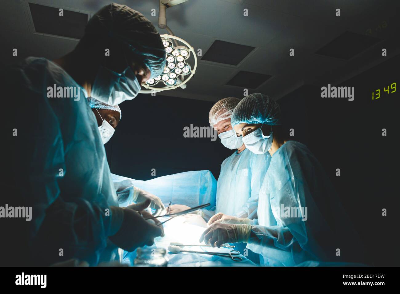 Surgery Under Anesthesia Stockfotos und -bilder Kaufen - Alamy
