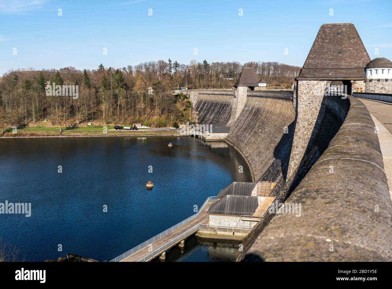 Mohnesee dam -Fotos und -Bildmaterial in hoher Auflösung – Alamy