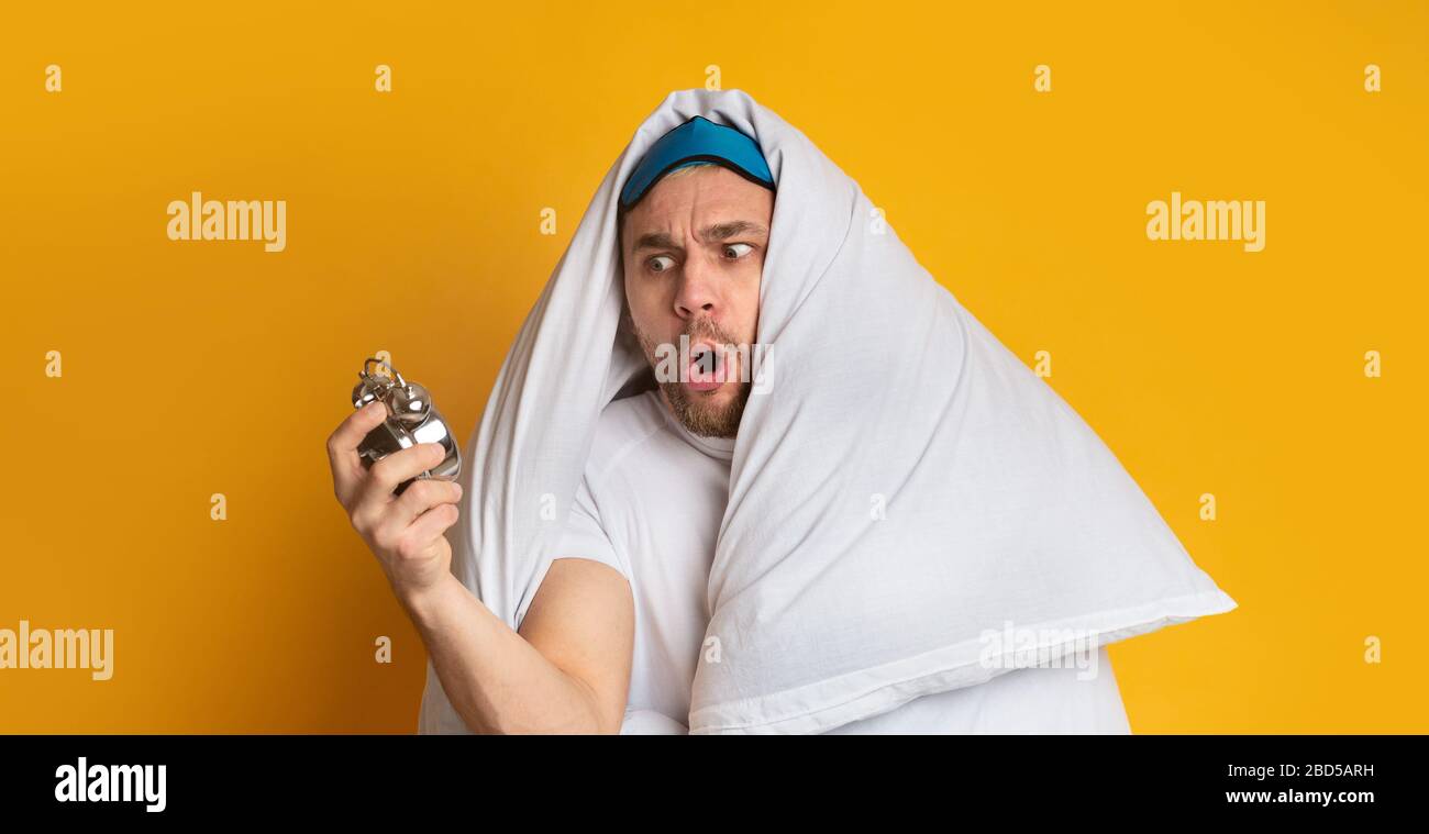 Emotionaler mann -Fotos und -Bildmaterial in hoher Auflösung – Alamy