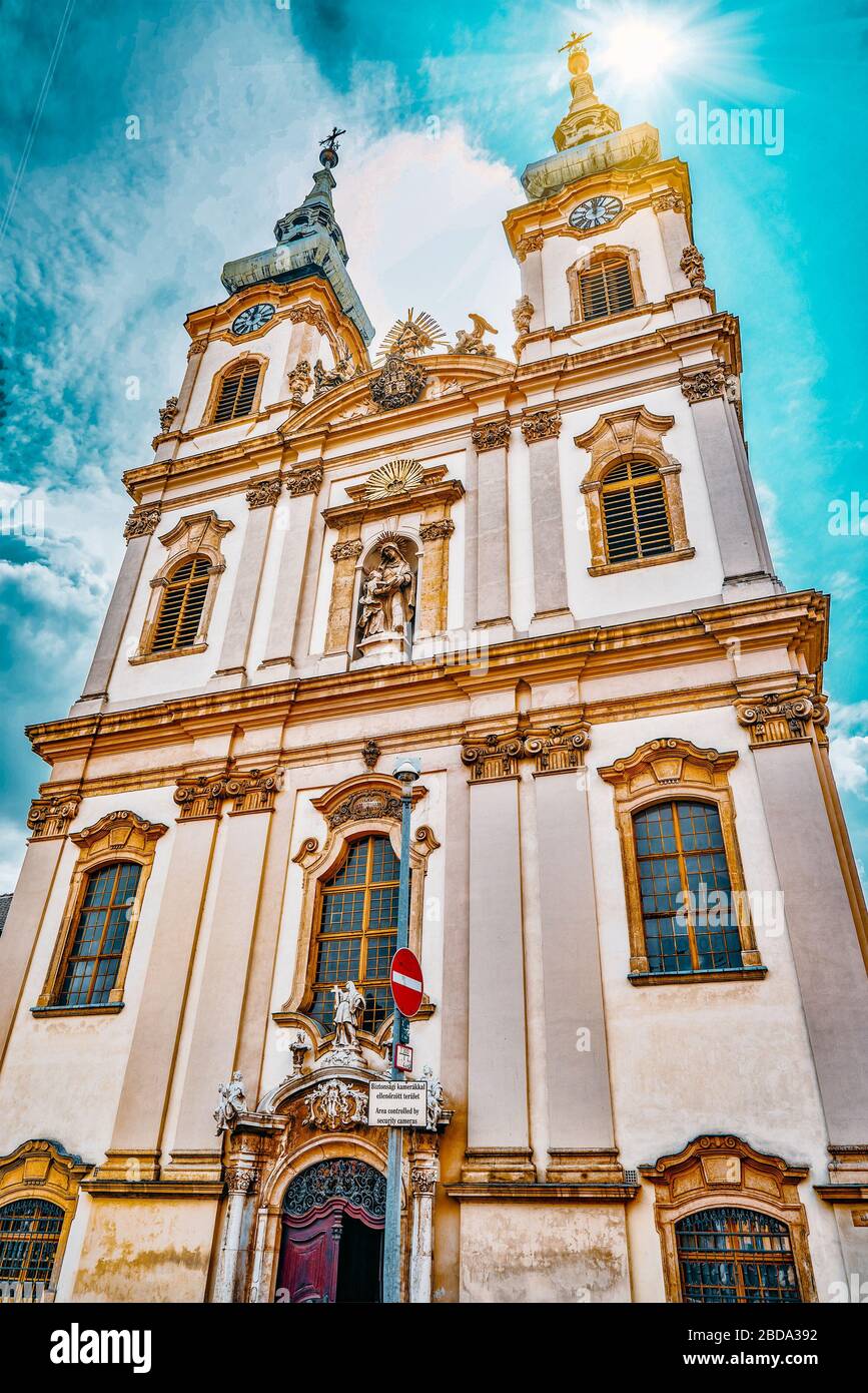 Kirche von St. Anne-katholische Kirche in Budapest, am rechten Ufer der ...