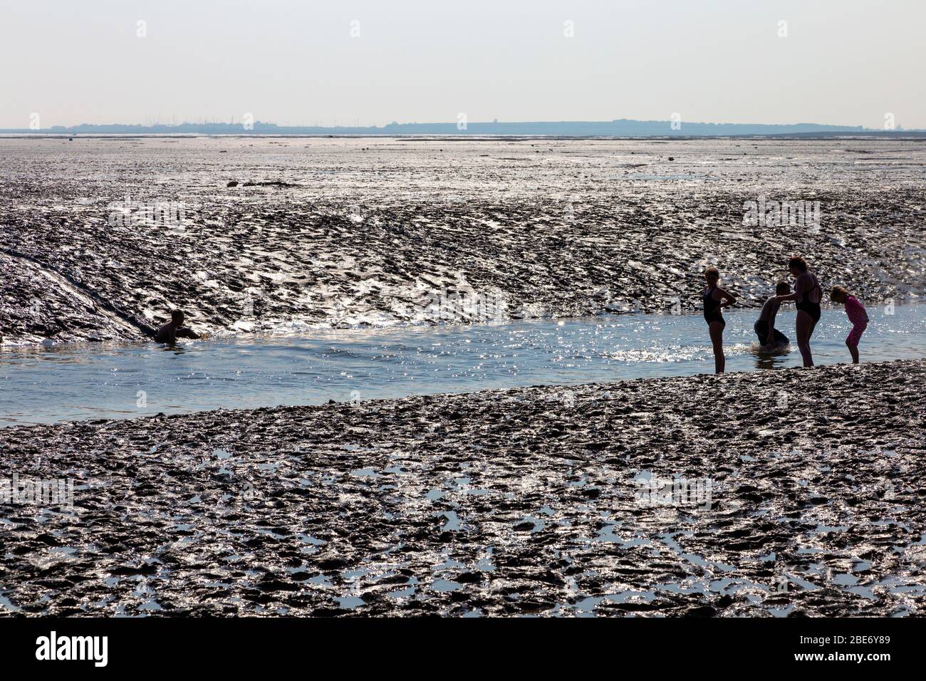 Schlamm, wenig wasser -Fotos und -Bildmaterial in hoher Auflösung – Alamy