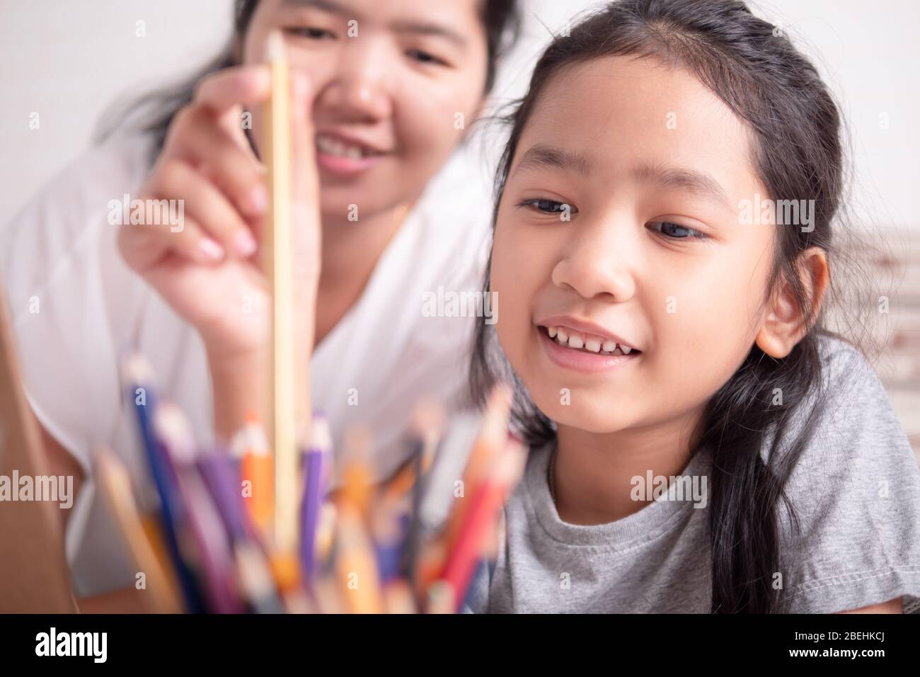 Mädchen und Mama Stockfotos und -bilder Kaufen - Alamy