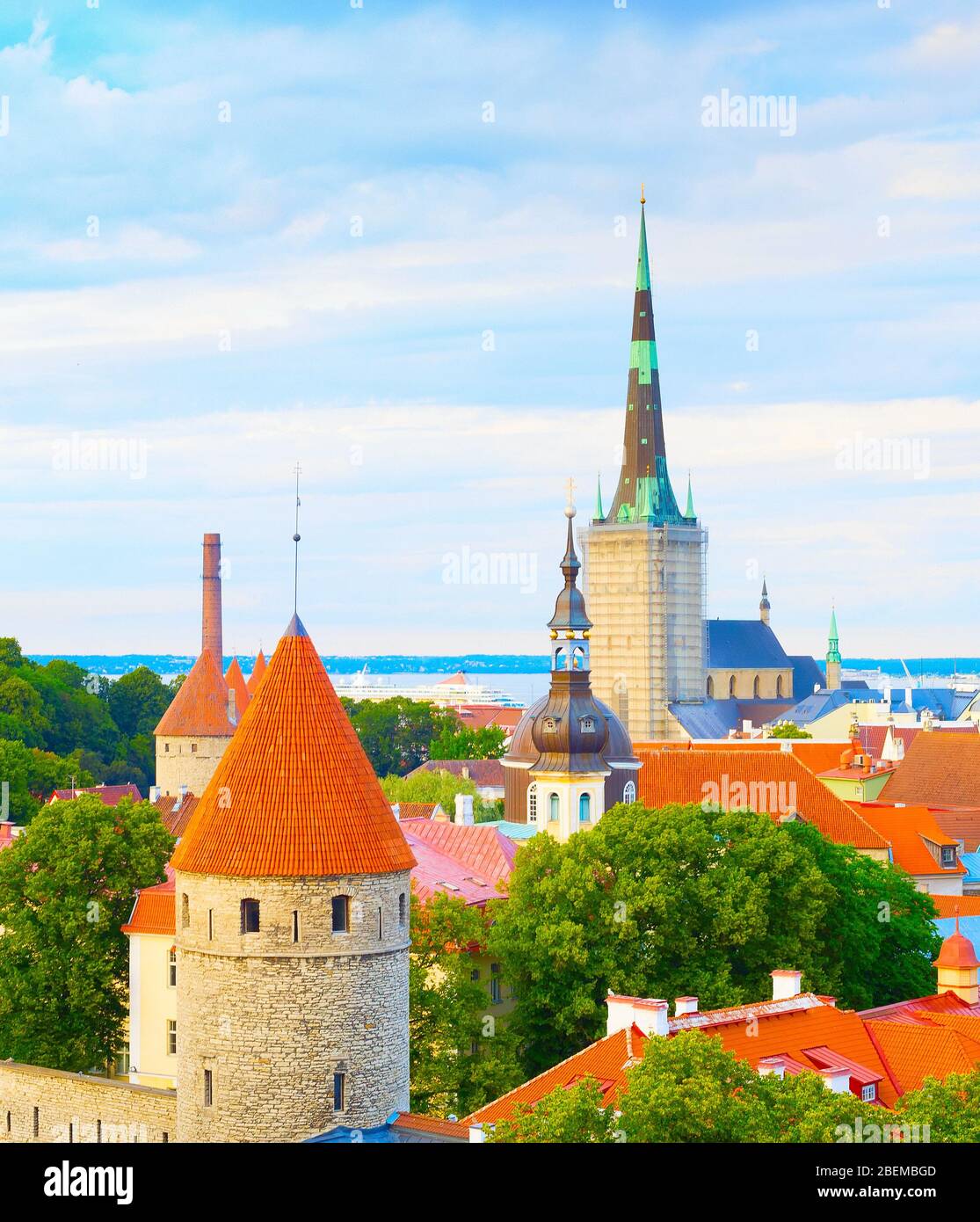 Tallinn estland skyline -Fotos und -Bildmaterial in hoher Auflösung – Alamy