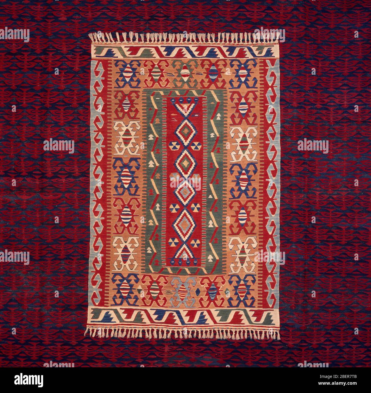 Orientalische teppiche -Fotos und -Bildmaterial in hoher Auflösung – Alamy