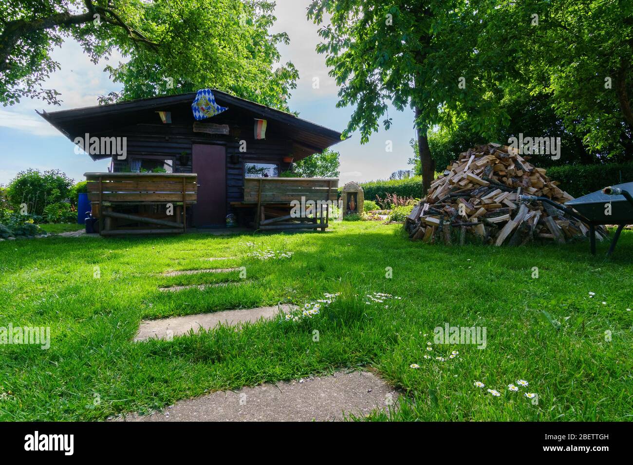 Opas schuppen -Fotos und -Bildmaterial in hoher Auflösung – Alamy
