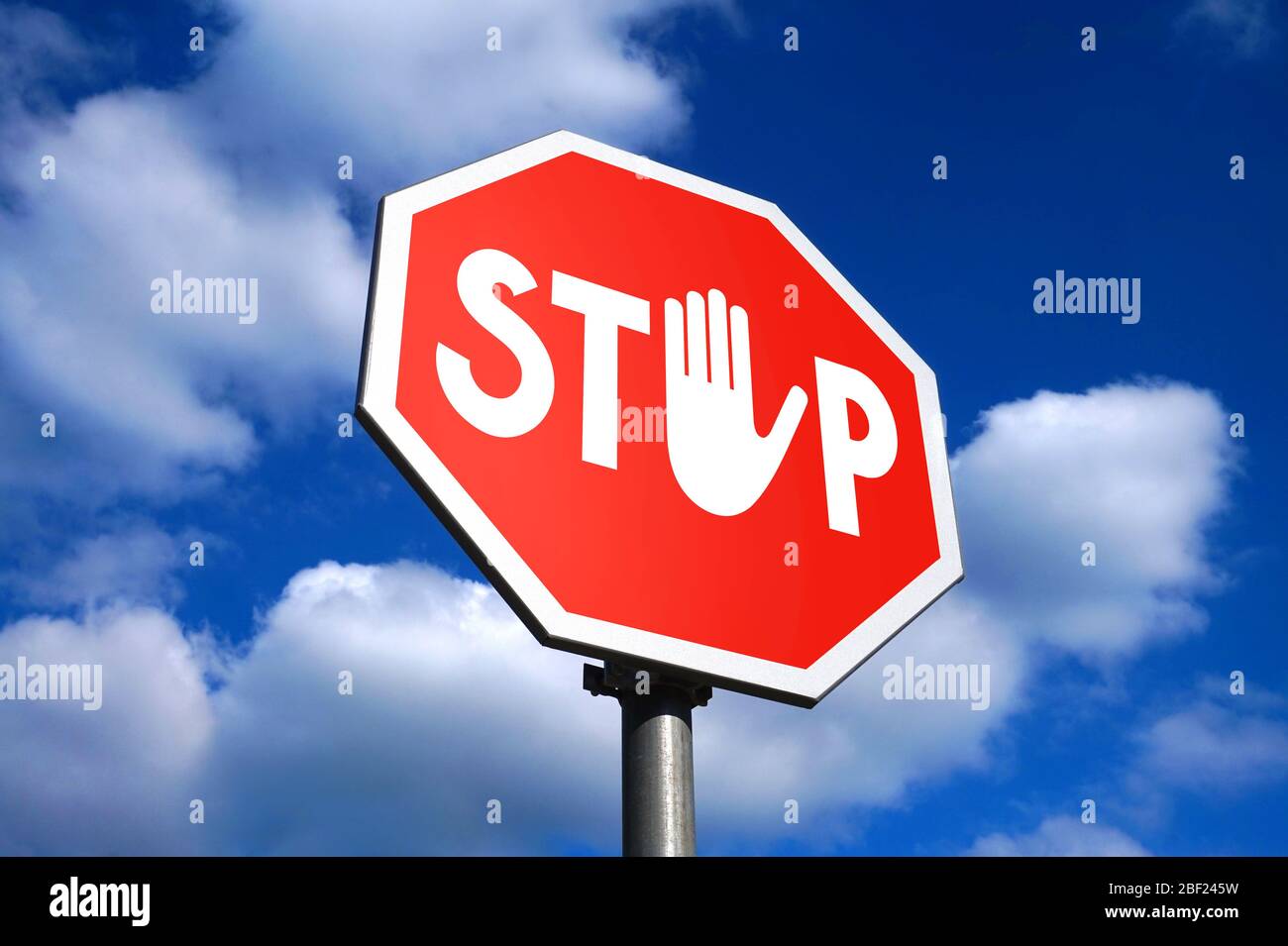 Stop sign hand -Fotos und -Bildmaterial in hoher Auflösung – Alamy