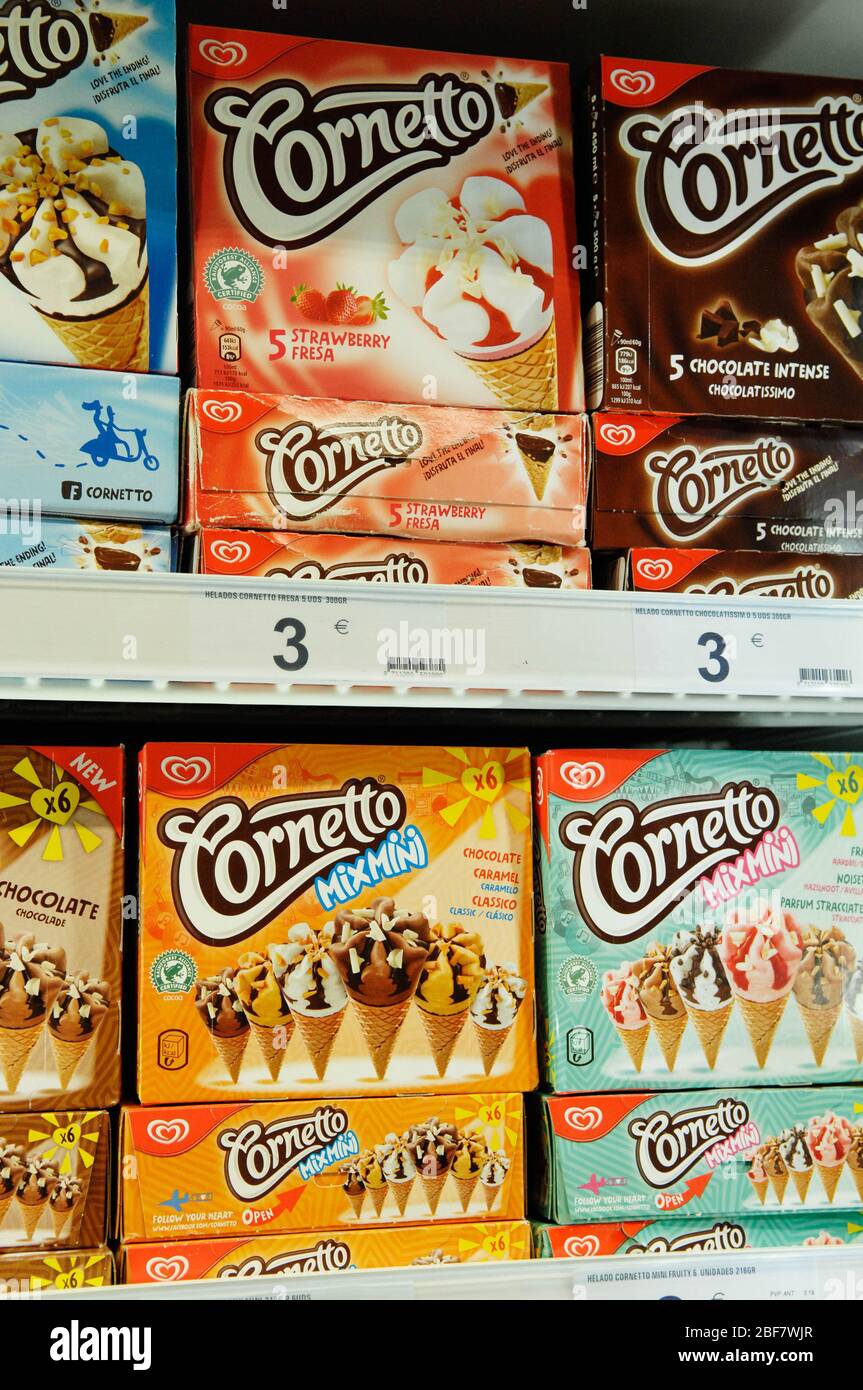 Cornetto Ice Cream Stockfotos und -bilder Kaufen - Alamy