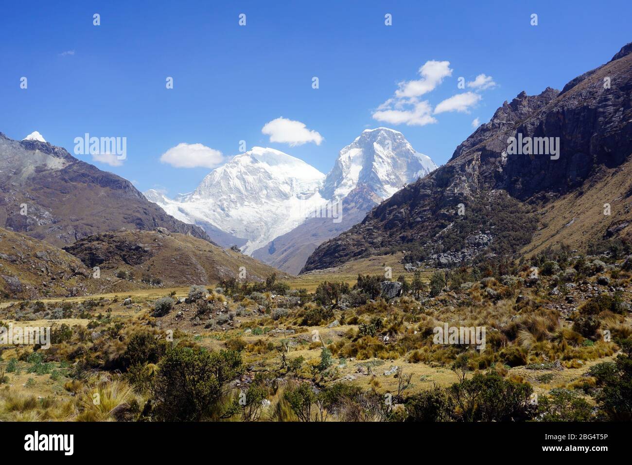 Mount huascaran -Fotos und -Bildmaterial in hoher Auflösung – Alamy
