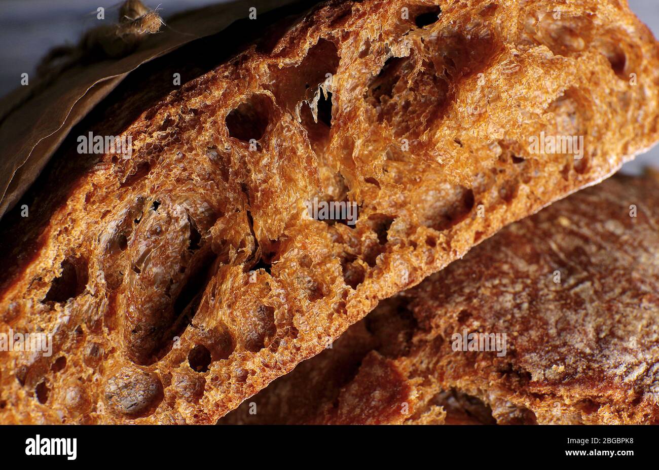 Flachs brechen -Fotos und -Bildmaterial in hoher Auflösung – Alamy