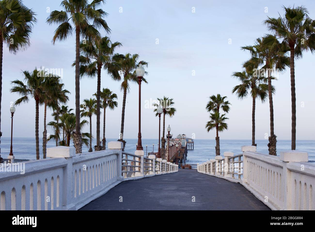 Strand am pier -Fotos und -Bildmaterial in hoher Auflösung – Alamy