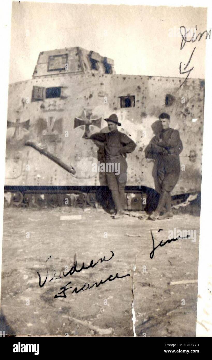 Der A7V war ein schwerer Panzer, der 1918 von Deutschland während des ...