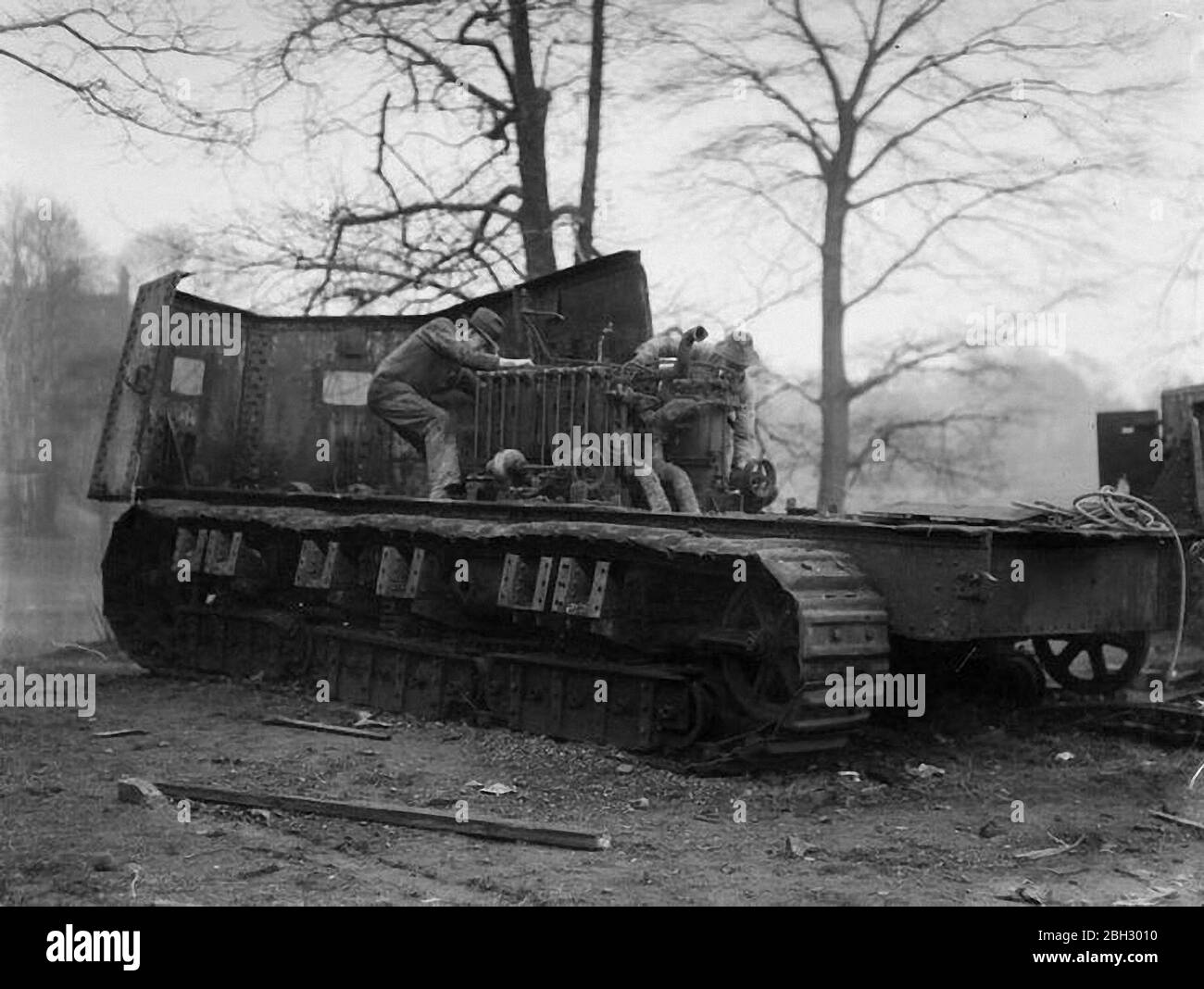 Der A7V war ein schwerer Panzer, der 1918 von Deutschland während des ...