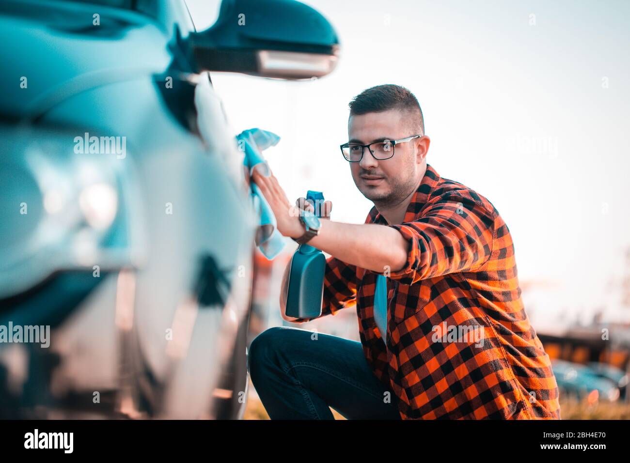 Polieren Des Mannes Stockfotos und -bilder Kaufen - Alamy