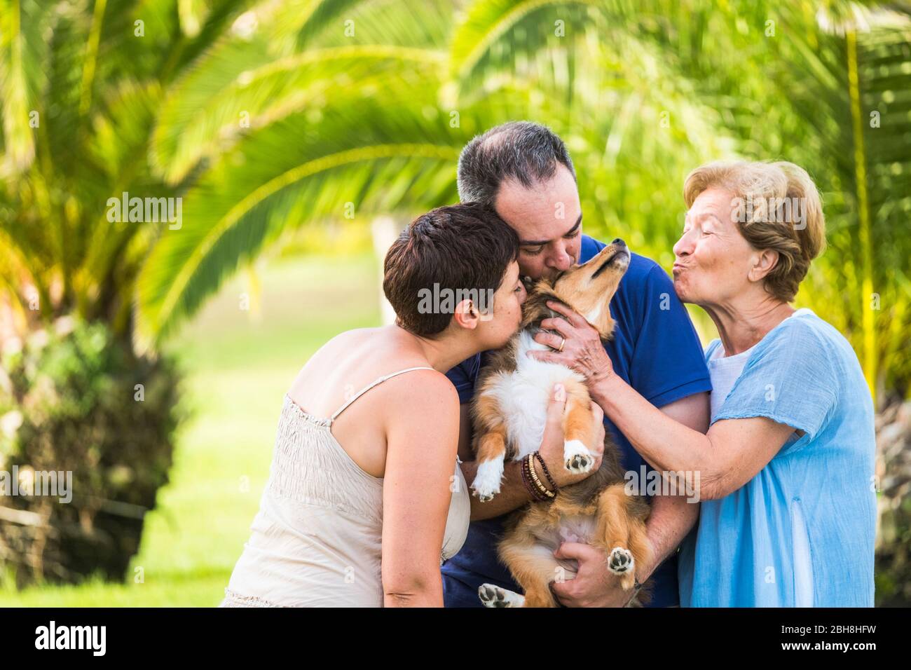 Frauen verschiedener generationen in der familie -Fotos und ...