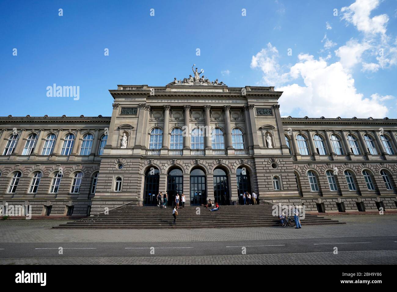 Strasbourg university building -Fotos und -Bildmaterial in hoher ...