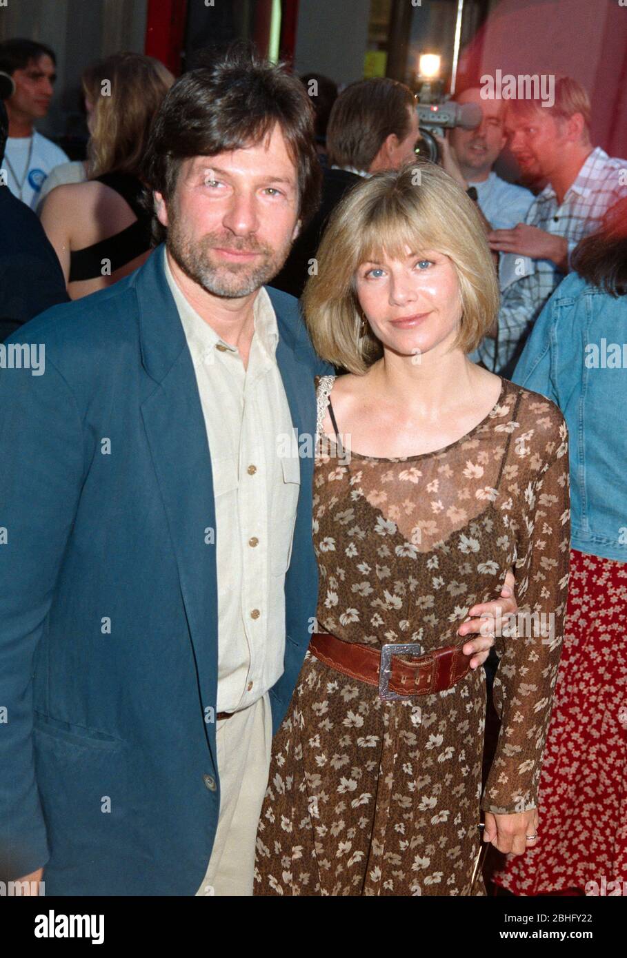 Glynis barber and michael brandon -Fotos und -Bildmaterial in hoher ...