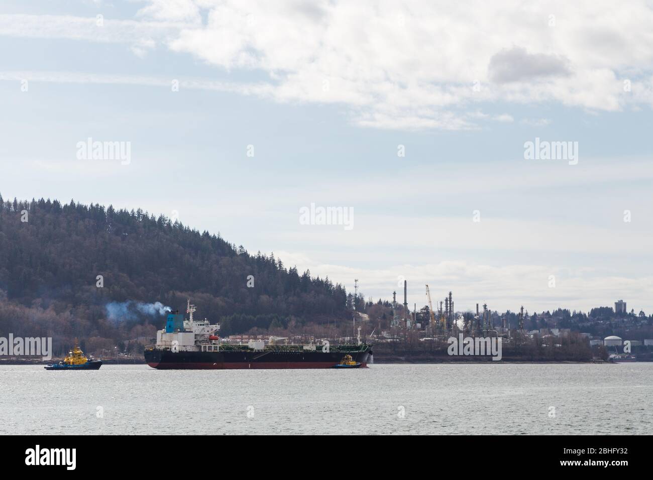 Burrard inlet oil burnaby -Fotos und -Bildmaterial in hoher Auflösung ...