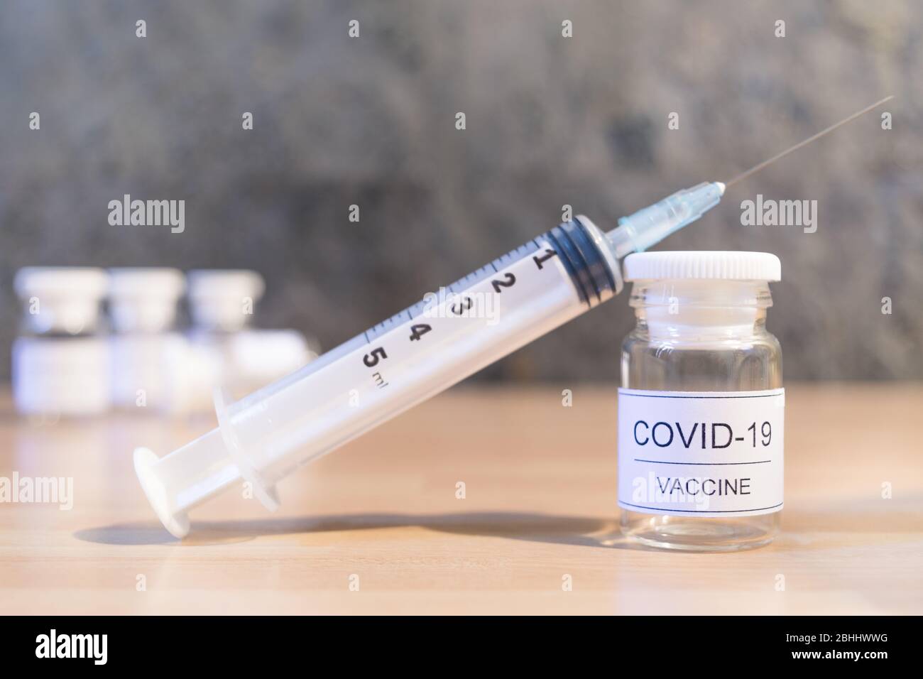 Vaccination syringe -Fotos und -Bildmaterial in hoher Auflösung – Alamy