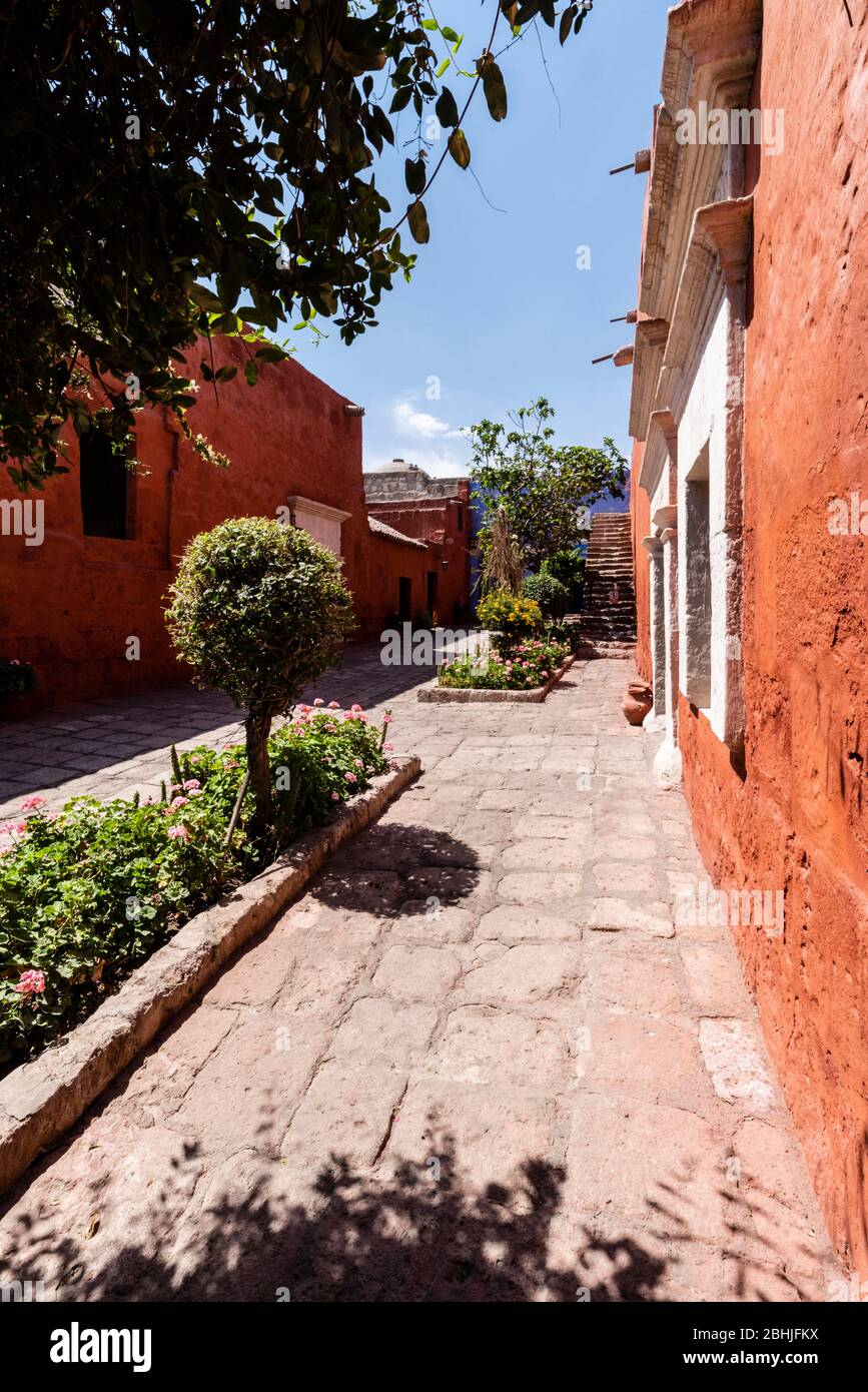 Edificio colonial de arequipa -Fotos und -Bildmaterial in hoher Auflösung – Alamy