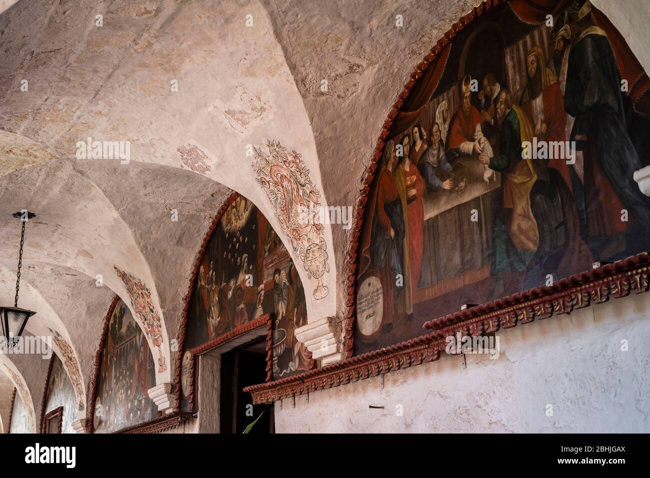 Edificio colonial de arequipa -Fotos und -Bildmaterial in hoher Auflösung – Alamy