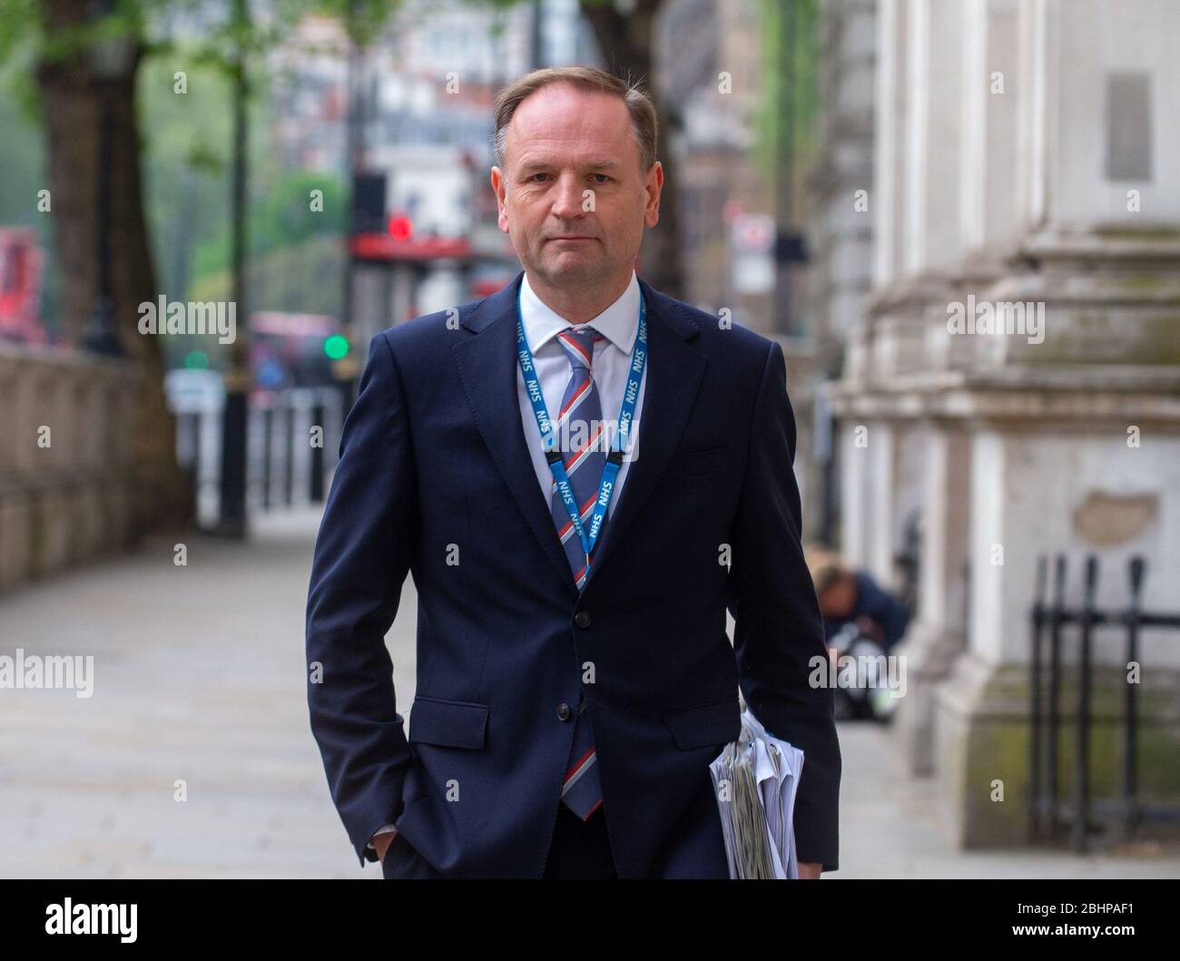 England sir simon stevens -Fotos und -Bildmaterial in hoher Auflösung ...