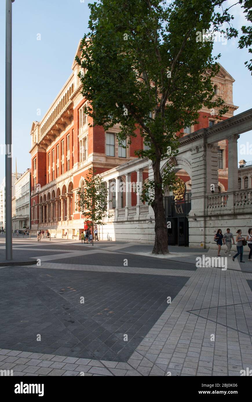 Victoria und albert museum henry cole wing -Fotos und -Bildmaterial in ...