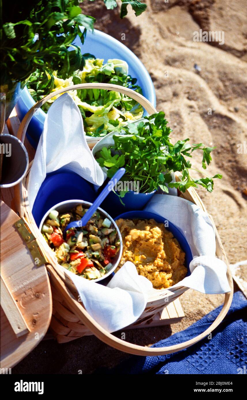 Picknick strand -Fotos und -Bildmaterial in hoher Auflösung – Alamy
