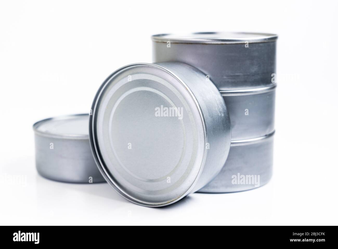 Lebensmittelverpackungen aus aluminium -Fotos und -Bildmaterial in ...